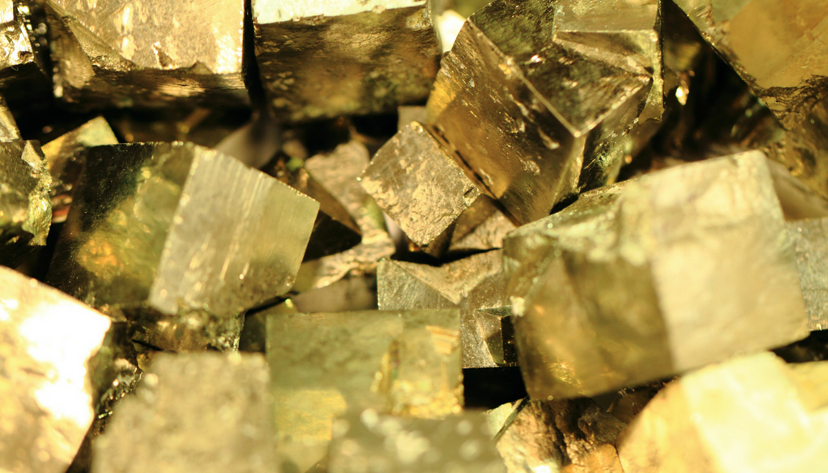 What On Earth Is Pyrite? – Stonebridge Imports