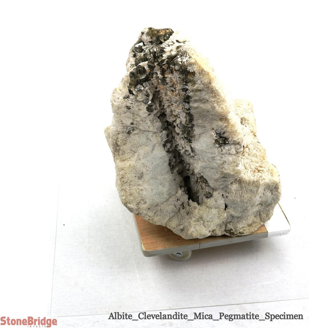 Unique Albite Stone Specimen – Stonebridge Imports